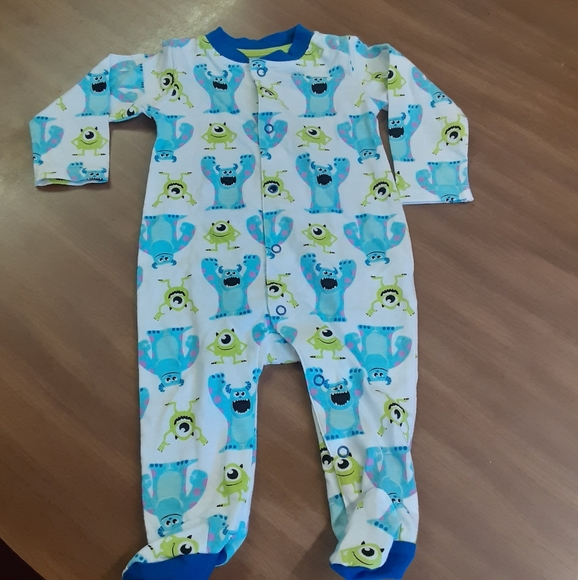 Disney | One Pieces | Disney Sleeper For Infants Size 6 Months | Poshmark